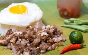 Sisig - A Pinoy Must Try Delicacy [Origin, Curiosities and Recipe ...